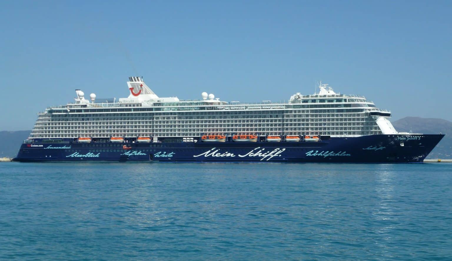 TUI Cruises - Captain Cruise