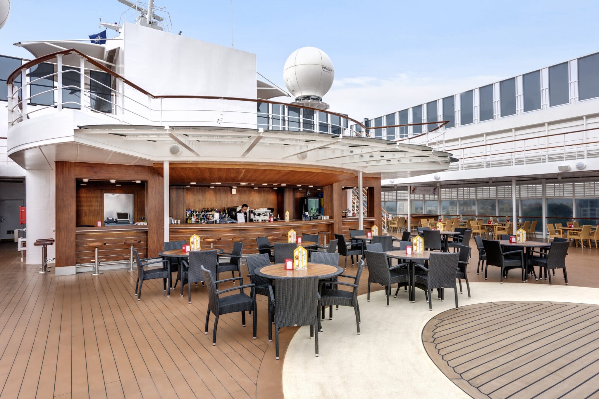MSC Armonia - Captain Cruise