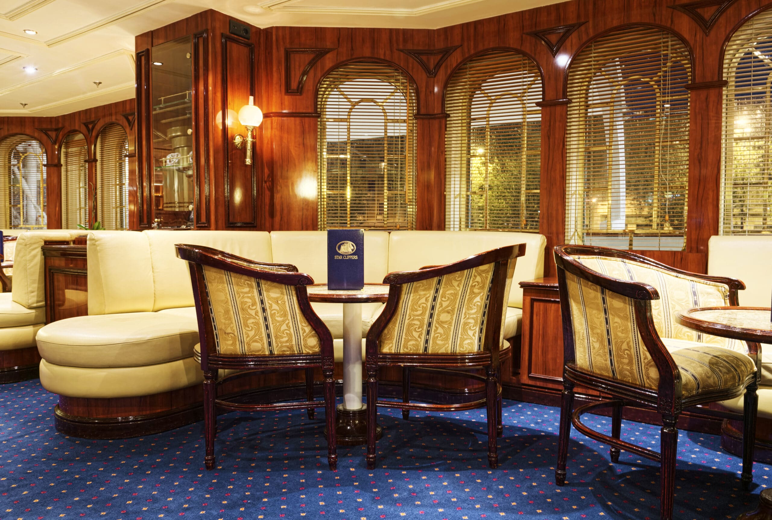 Royal Clipper - Captain Cruise